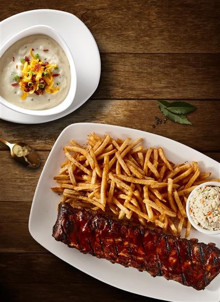 Bâton Rouge Grillhouse & Bar: Ribs, steak and seafood